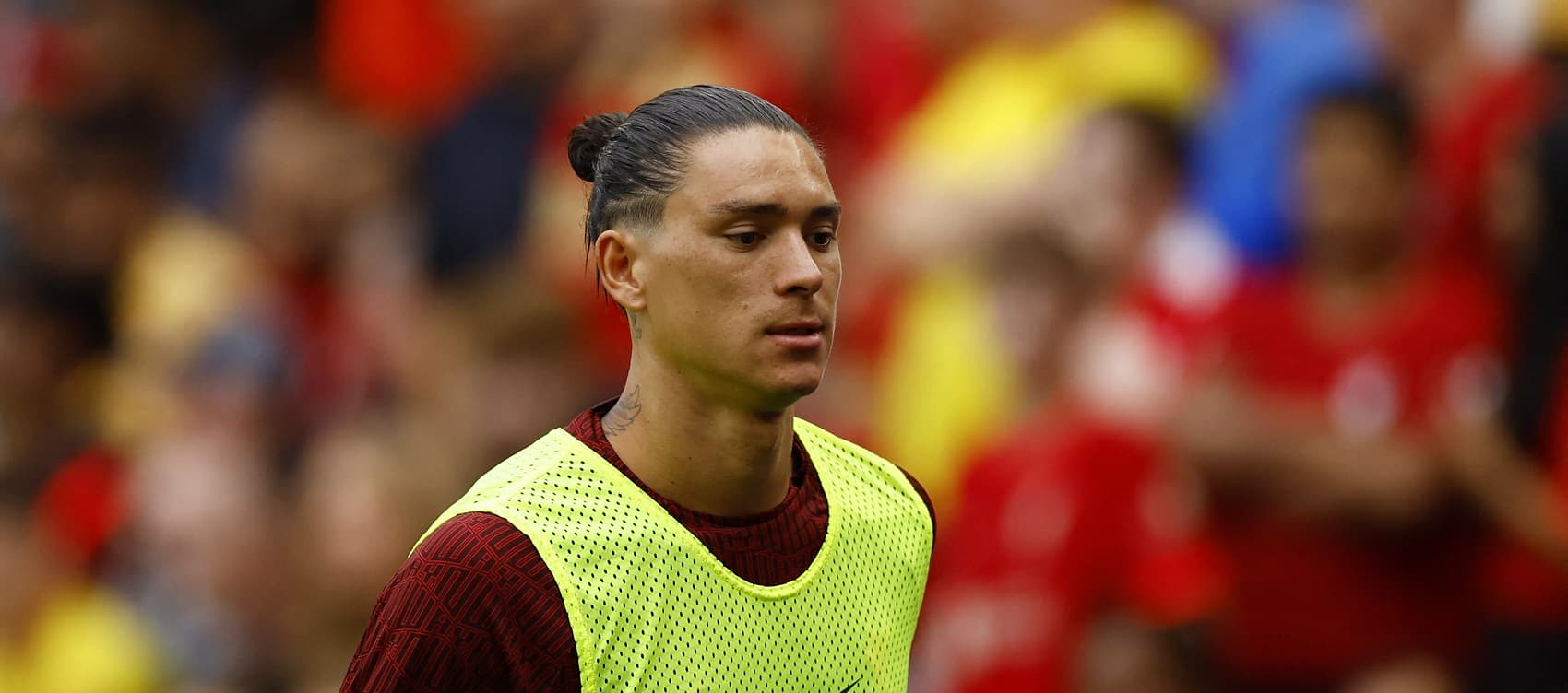 Liverpool v Palace team news: Darwin starts, £4.0m Phillips in defence ...