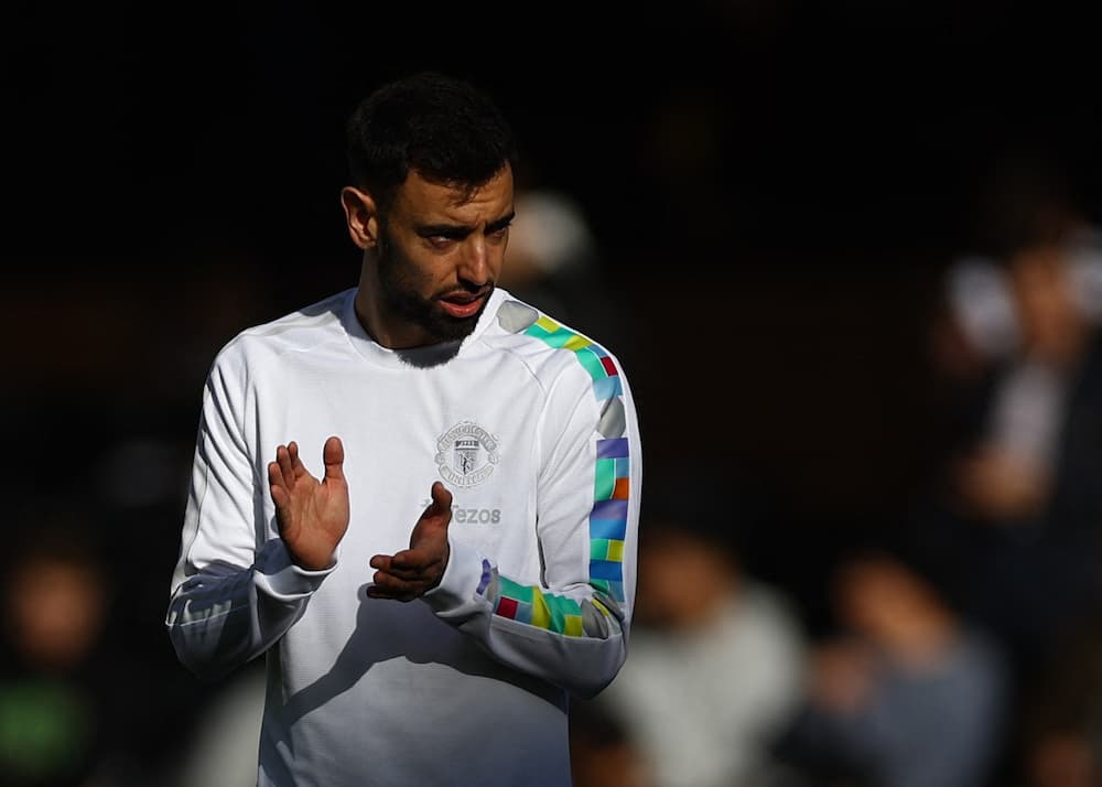 Everton v Man Utd team news: Shaw starts, Hojlund misses out