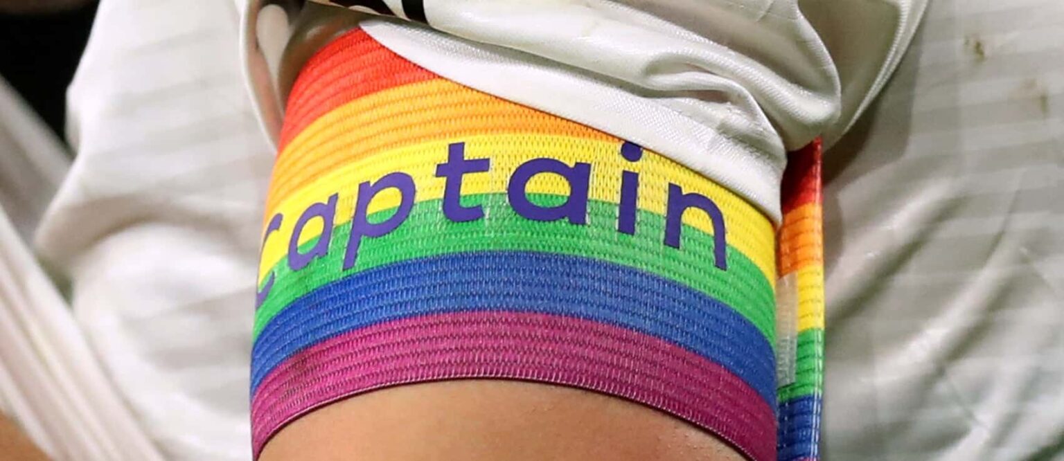 FPL's Fantasy Challenge game: Strategy, hacks + tips