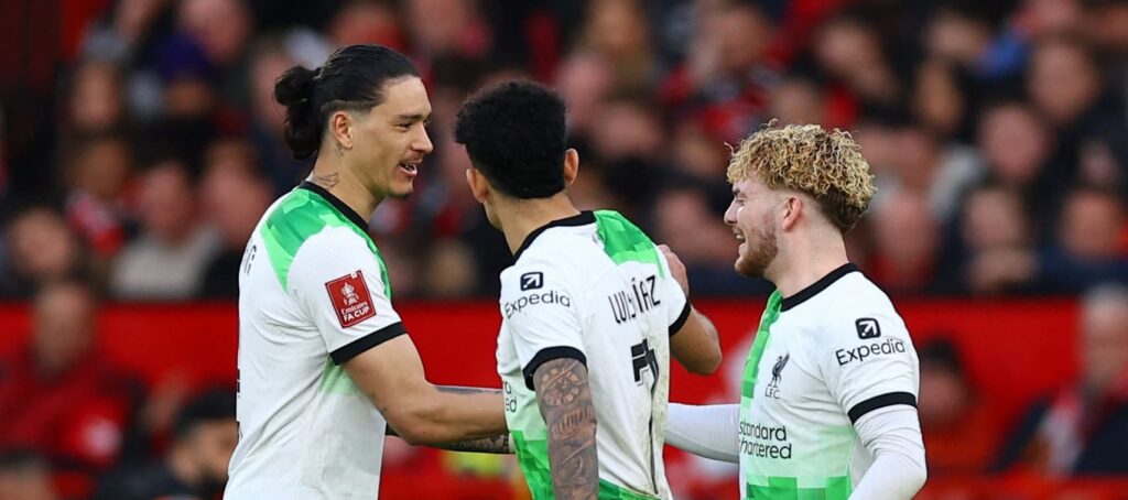 Vote for the best FPL forwards of 2023/24