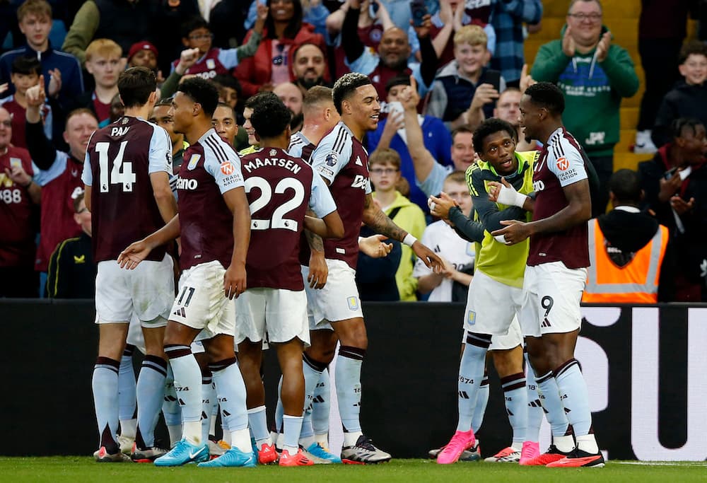 FPL notes: Watkins’ fitness, Duran impact + Everton’s poor start - Best ...