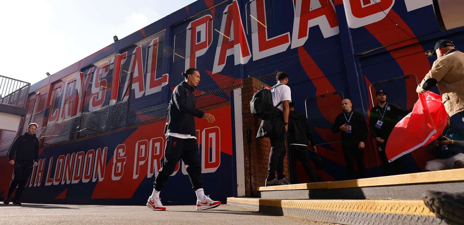 Palace v Liverpool team news: Diaz, Darwin + Robertson benched