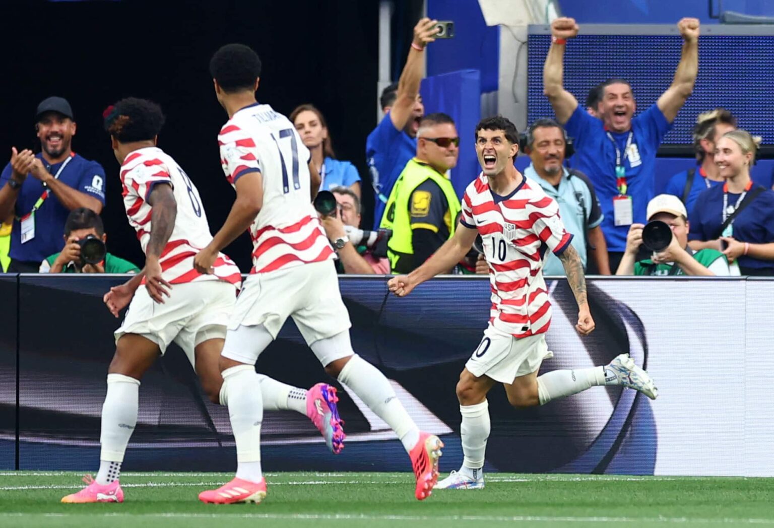 World Cup Fantasy notes: Balogun brace + Pulisic injury update